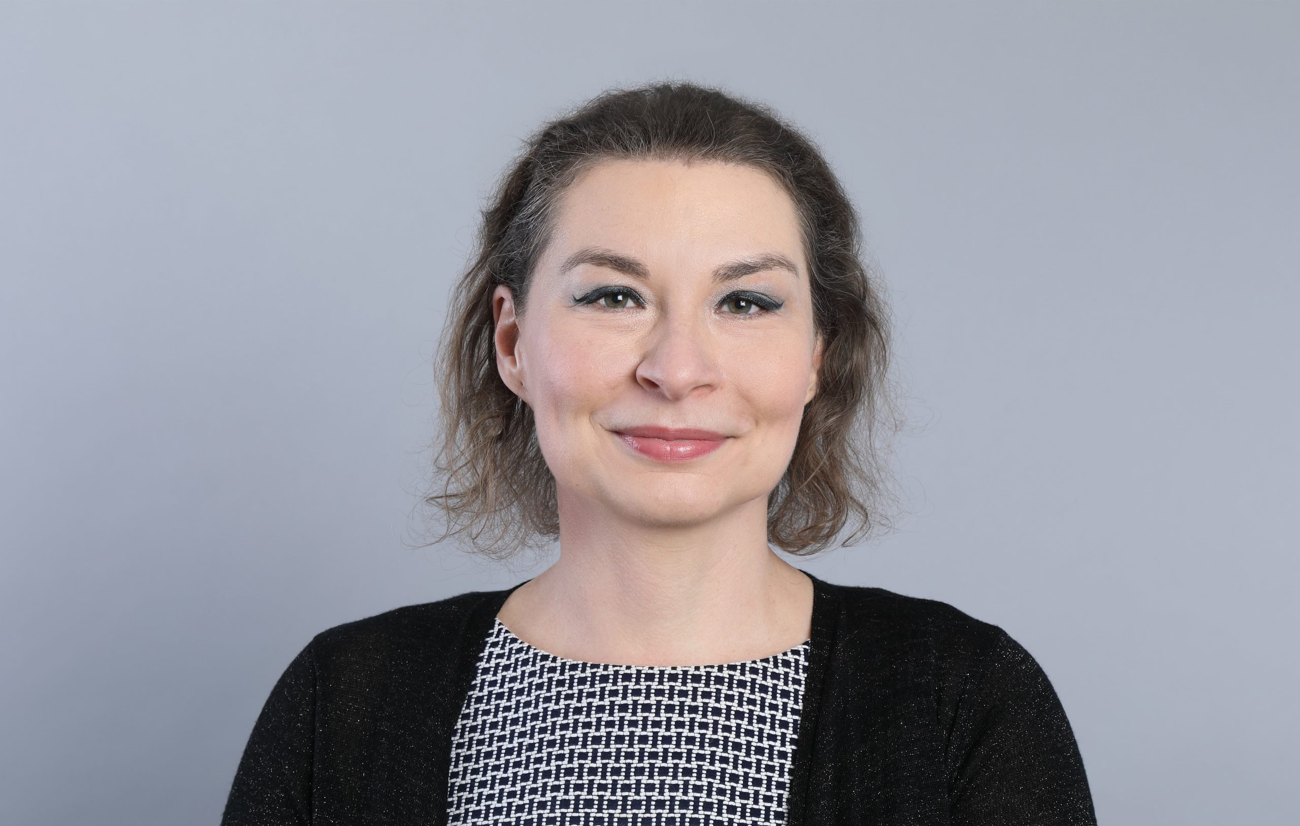 Zsuzsanna Zarka, PhD • 3s